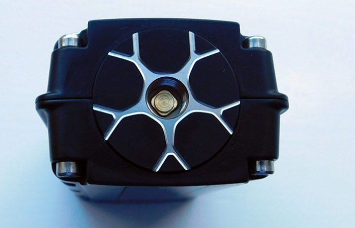 Augvape V200 Mod Review - The Honda B VTEC of Vape Mods?